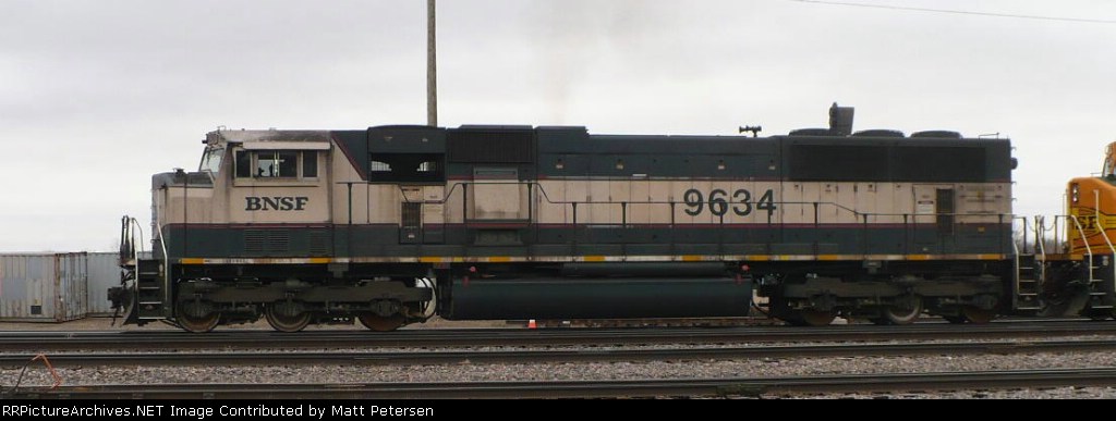 BNSF 9634